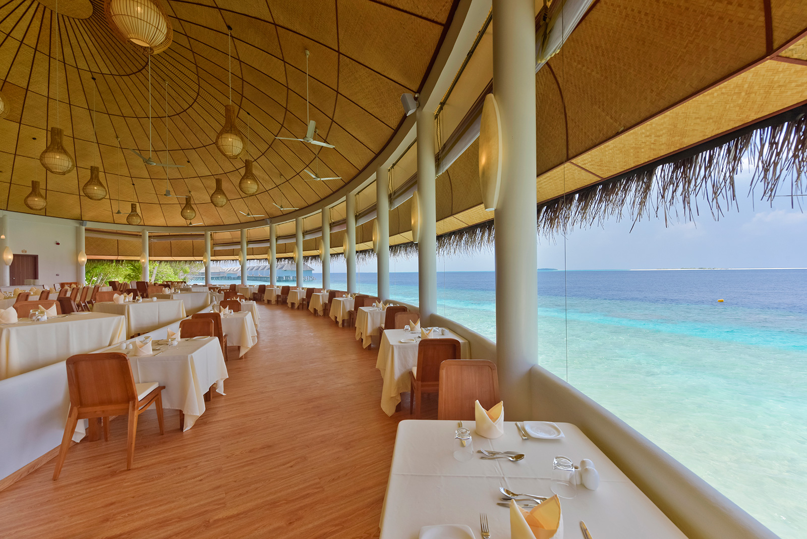 Sea View Restaurant - Dreamland